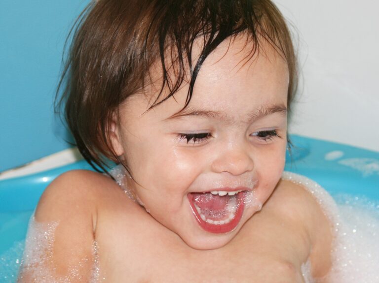 How to Make Bath Time Safer For Your Kids - Your Kid's Urgent Care